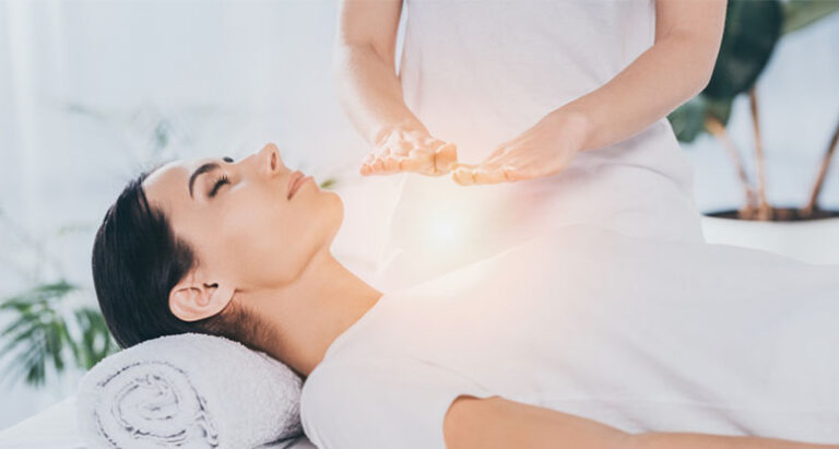 The Hidden Benefits of A Reiki & Massage Combination - Aquarius Wellness